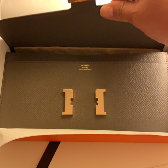 Hermes | Bags | Herms Authentic Wallet Very New Condition | Poshmark